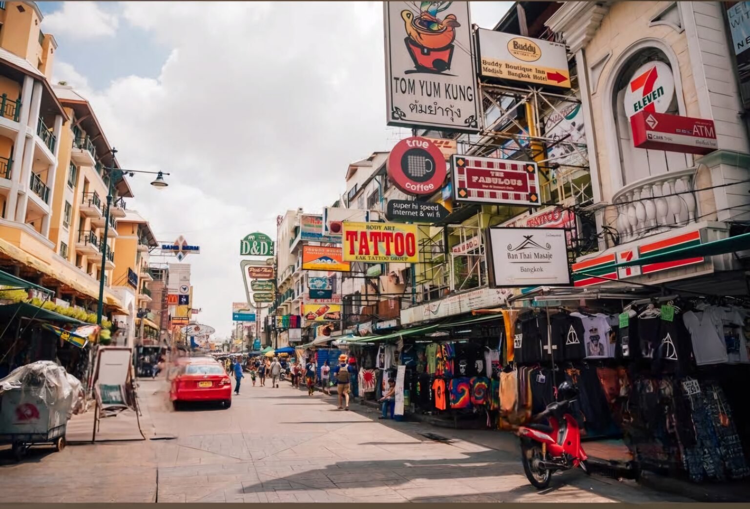 Khao san Road: Paradise or Bust? Your Budget Blueprint (2024)